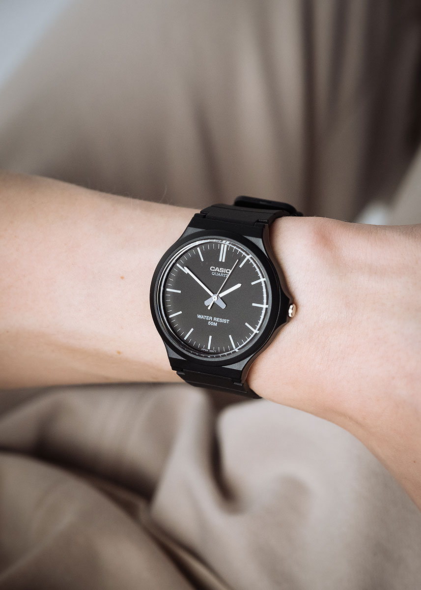 Casio MW-240-1EVEF - klockmagasinet.com