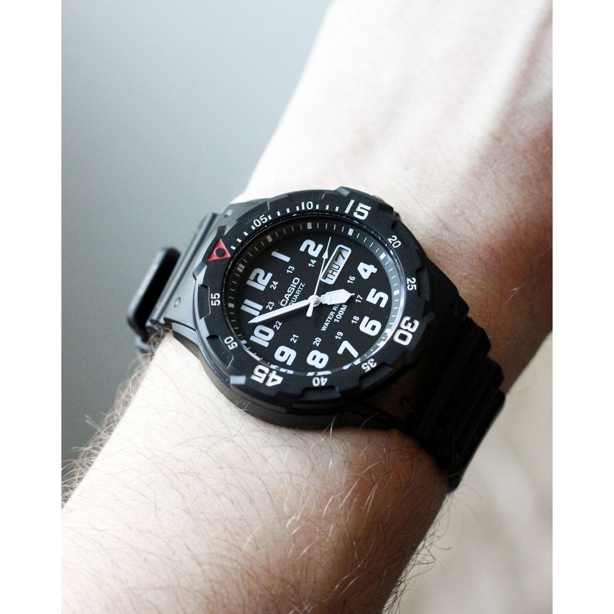 Casio MRW-200H-1B - klockmagasinet.com