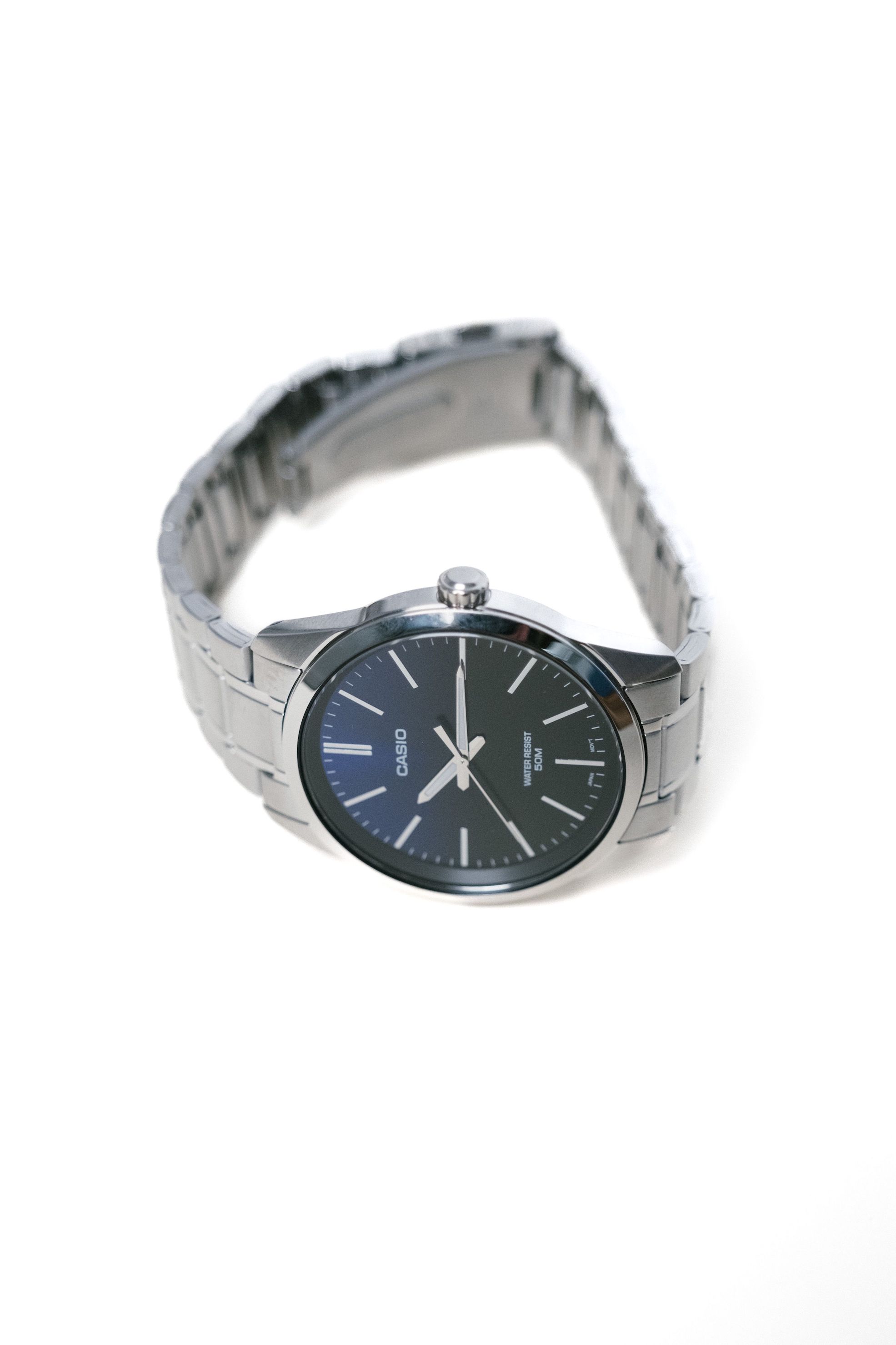 Casio Collection MTP-E180D-2AVEF - klockmagasinet.com